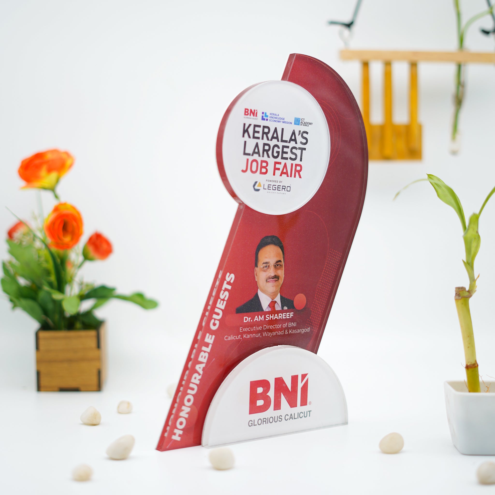 Honorable Premium Guest Memento – Picloon