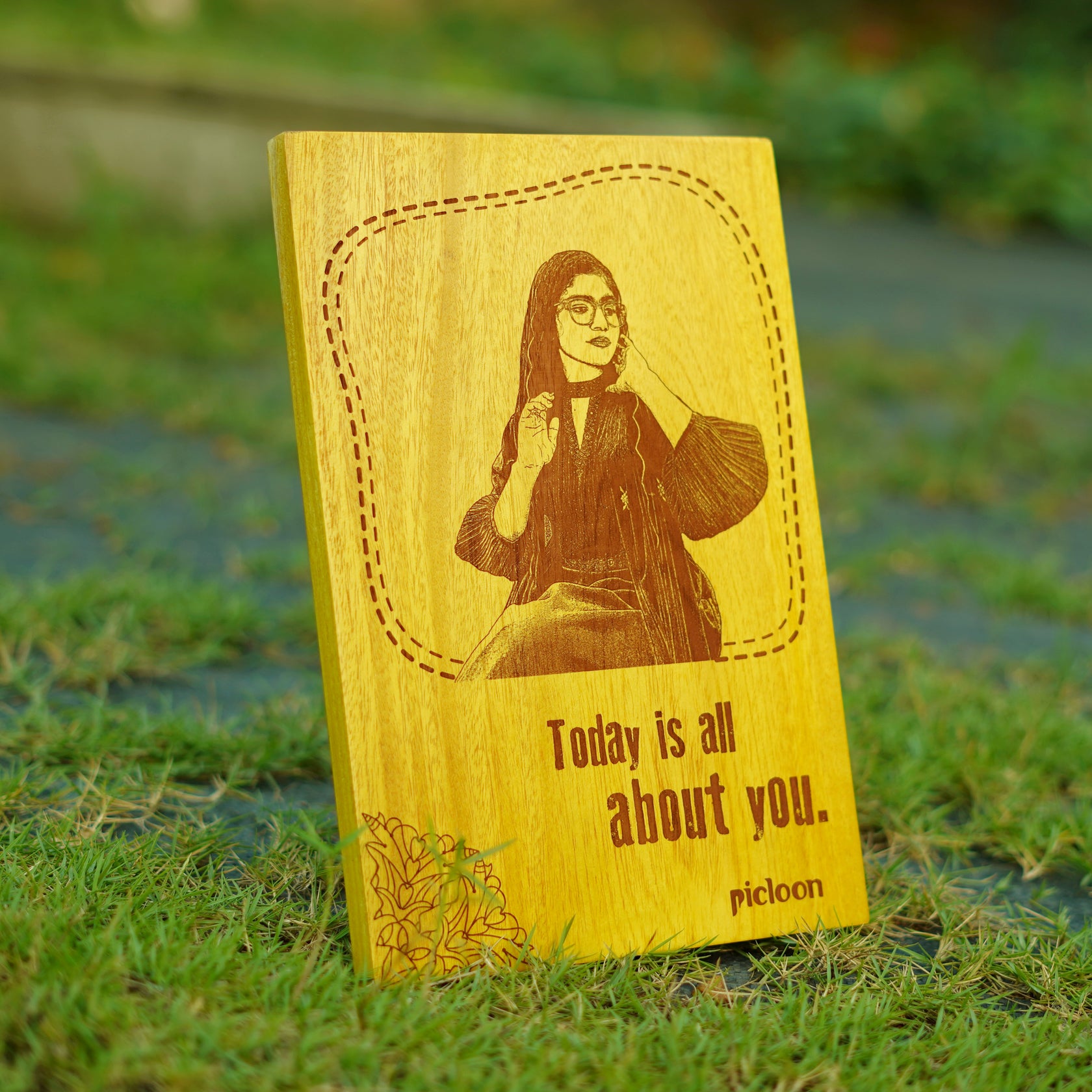 Customized Photo Engraved Wooden Plaque Gift – Picloon