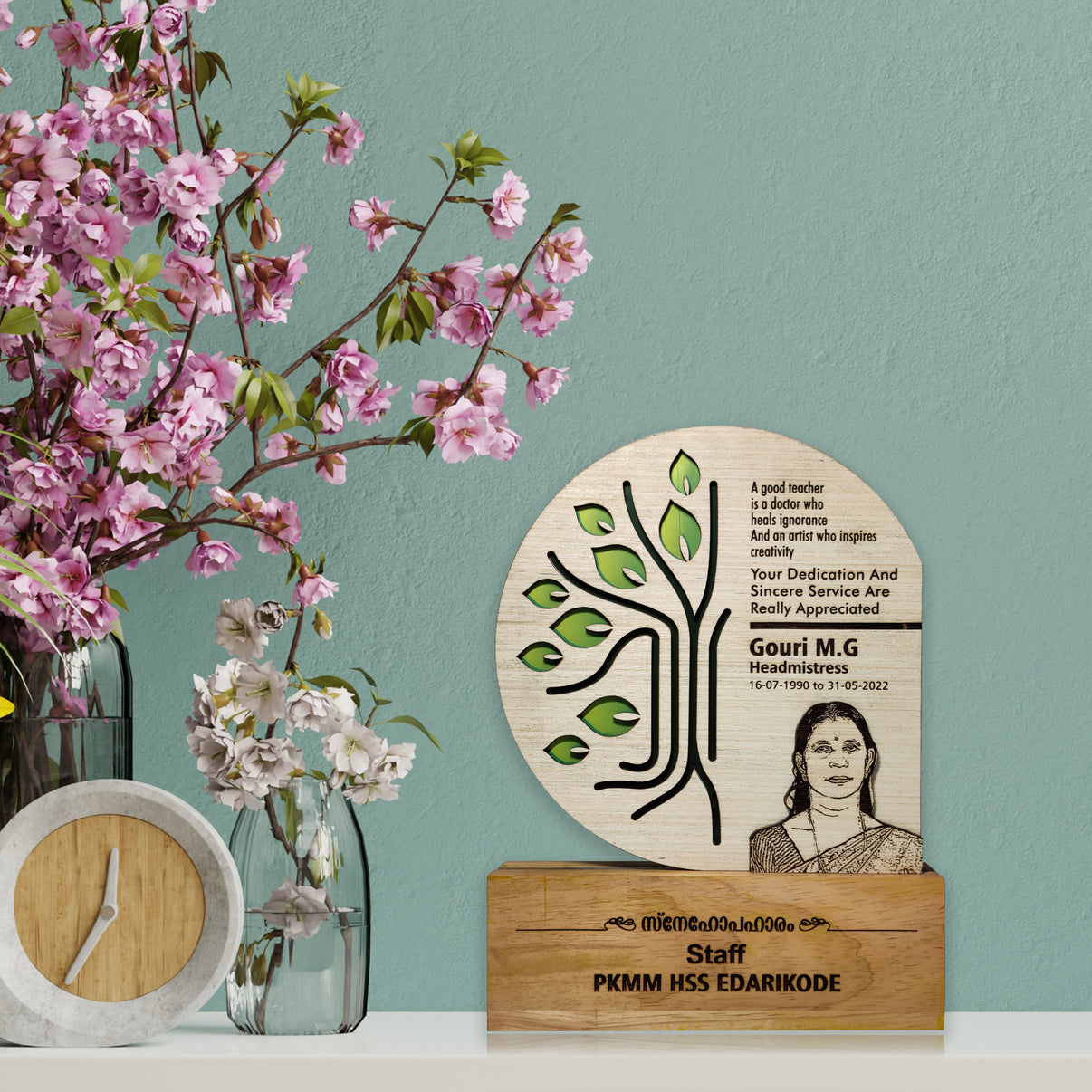 Customized Laser Engraved Wooden Tree Memento – Picloon